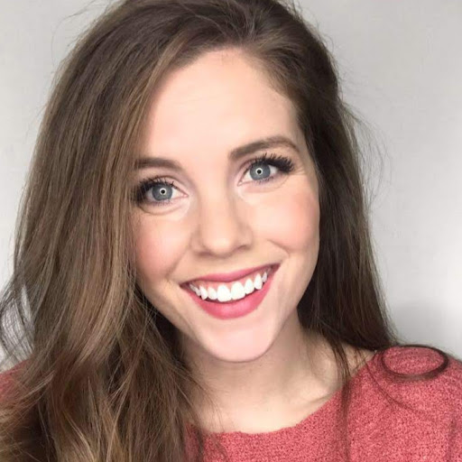 Auteur Ariel: Hooray for Vooray + Summer Bundle Giveaway