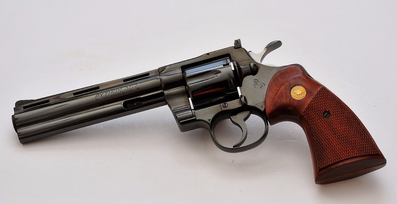 correct Python grips for 1977/78 six inch blue. | Colt Forum