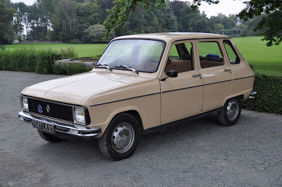 Renault R6 - Mobilus