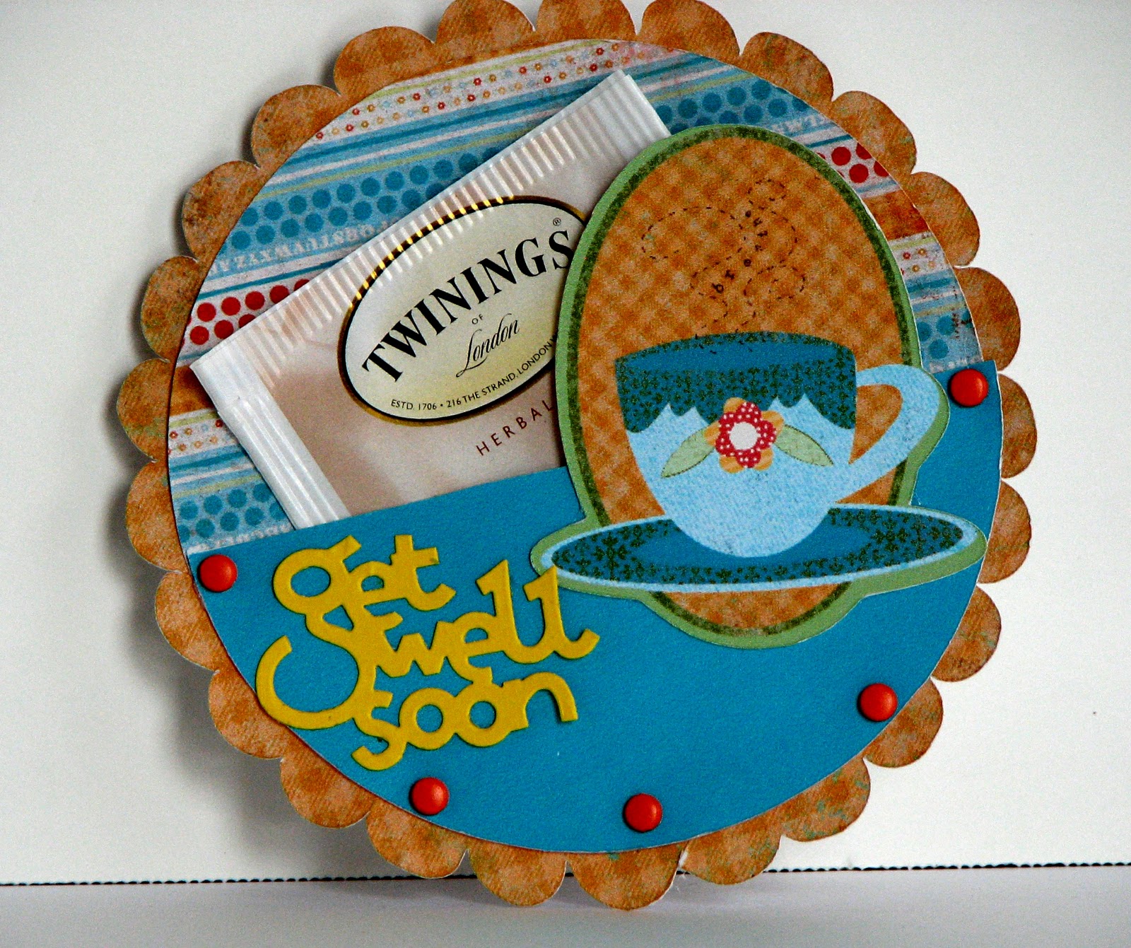 The Cricut Obsession: Scalloped Shaped Tea Bag Card