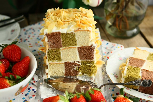 Tri-coloured Castella Layer Cake