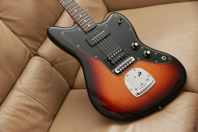 Fender Blacktop Jazzmaster HS Sunburst