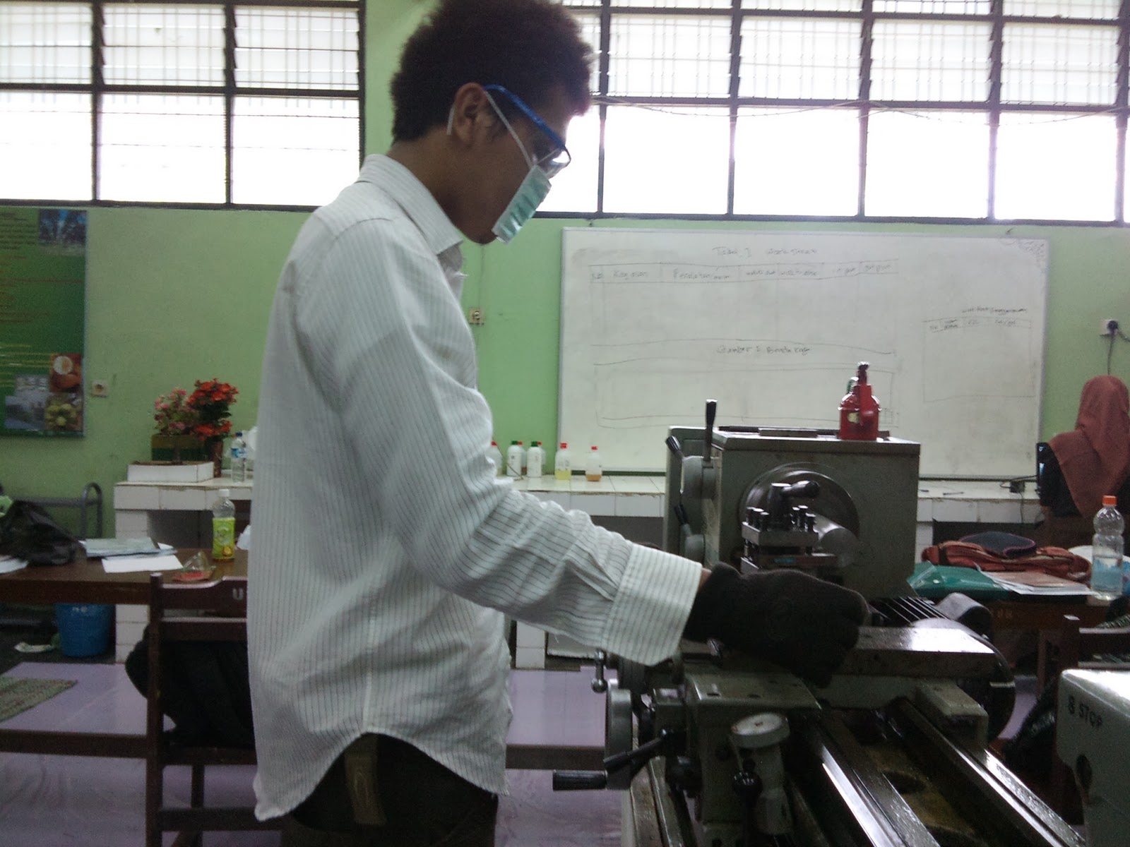 Mengejar Impian: BUBUT (TURNING)