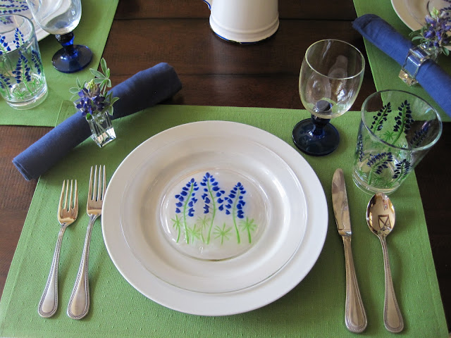 The Dull and the Dutiful: Celebrating Texas Bluebonnets