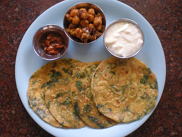 The Meal Time Cook: Methi Roti Recipe