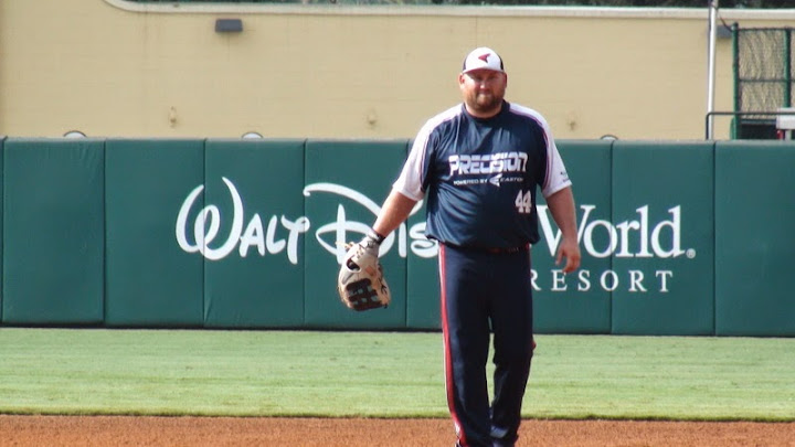 Ryan Thiede - www.softballcenter.comwww.softballcenter.com