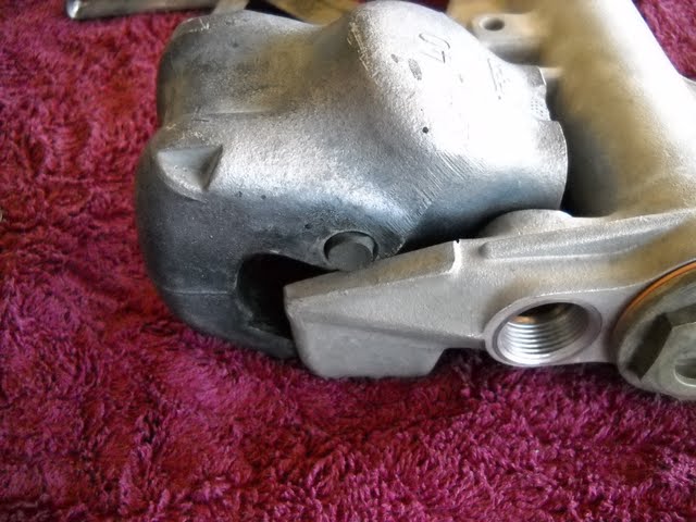 loose caliper | Adventure Rider