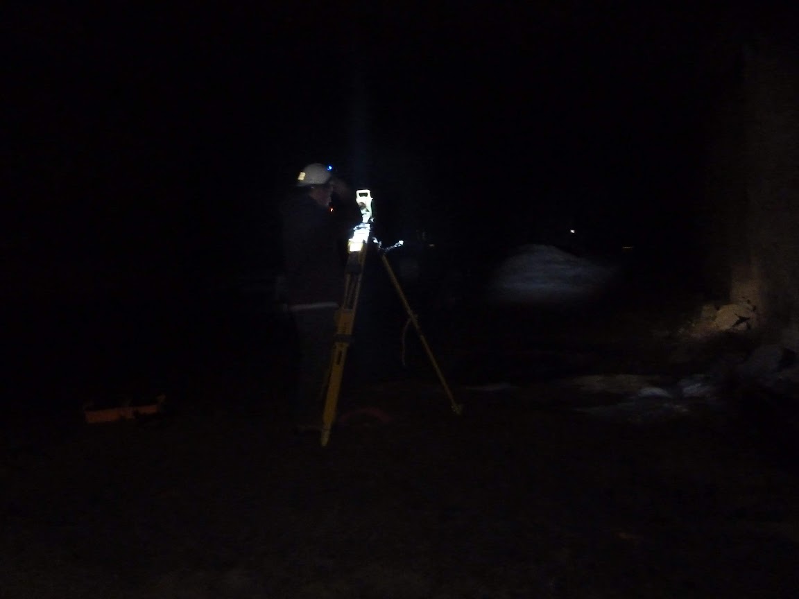Underground Mine Surveying with Flashlights (Beamshots) PIC HEAVY - #50 ...