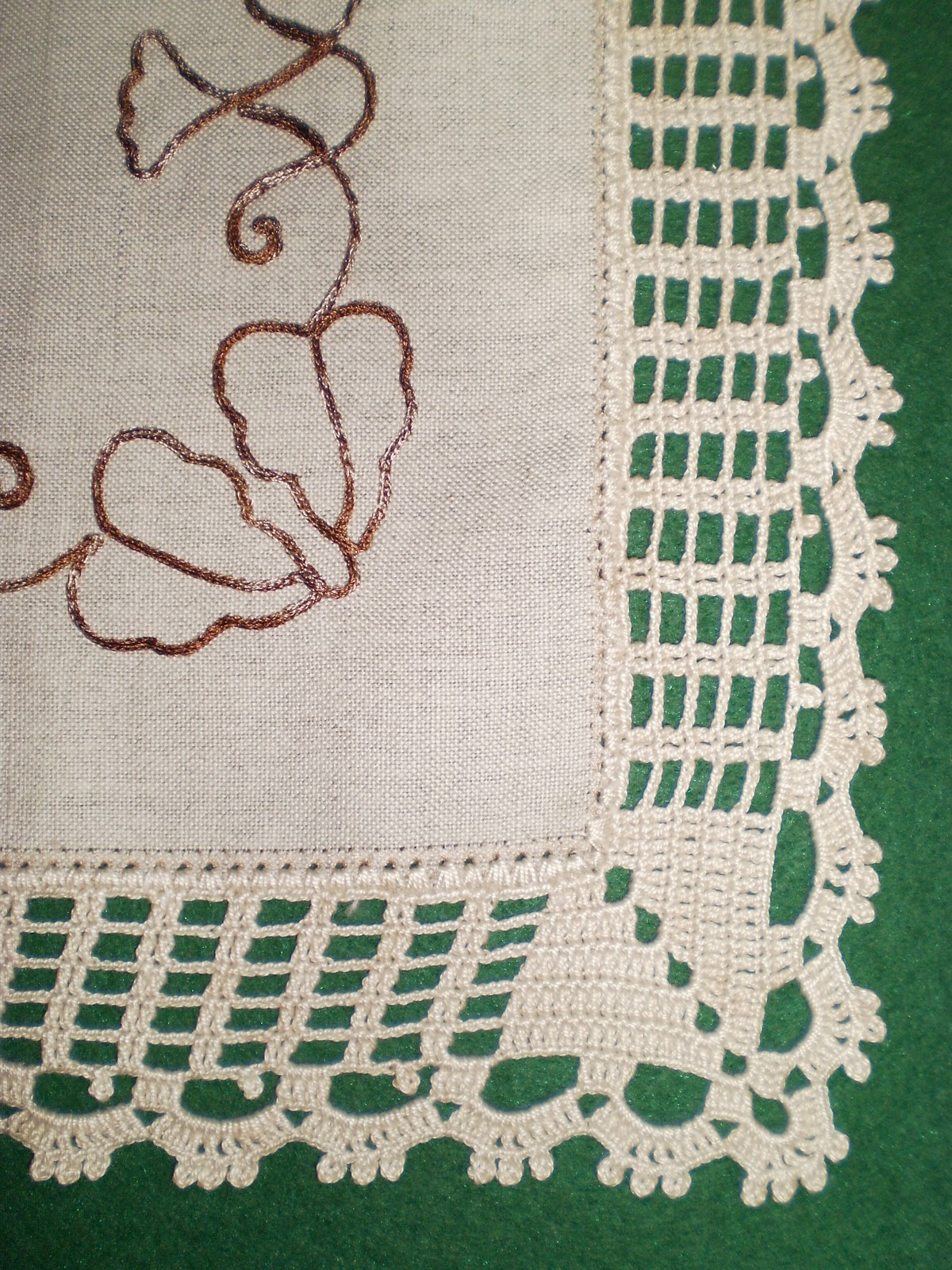 .: RENDAS E NAPERONS