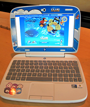 Notebook Do Club Penguin e Anuncios | Pinguim Irado