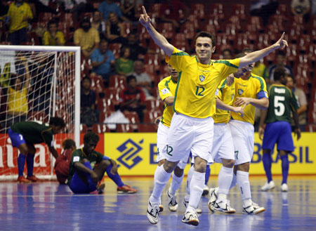 Just Football !!: What is Futsal?