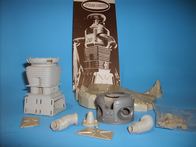 Robby the Robot & GUNTER Robot B9 double bill + surprise (maybe) - Work ...