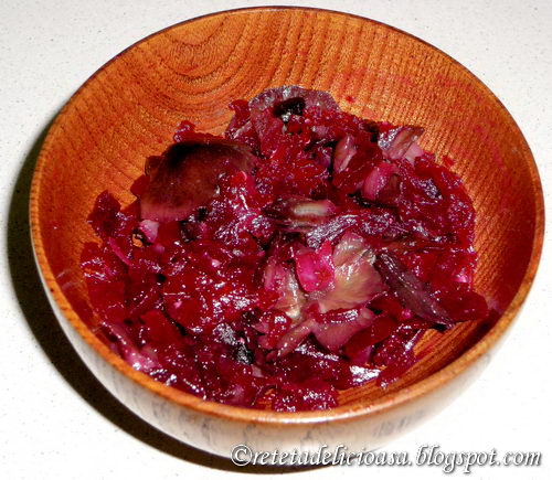 Reteta Delicioasa: Salata de sfecla rosie cu opintici