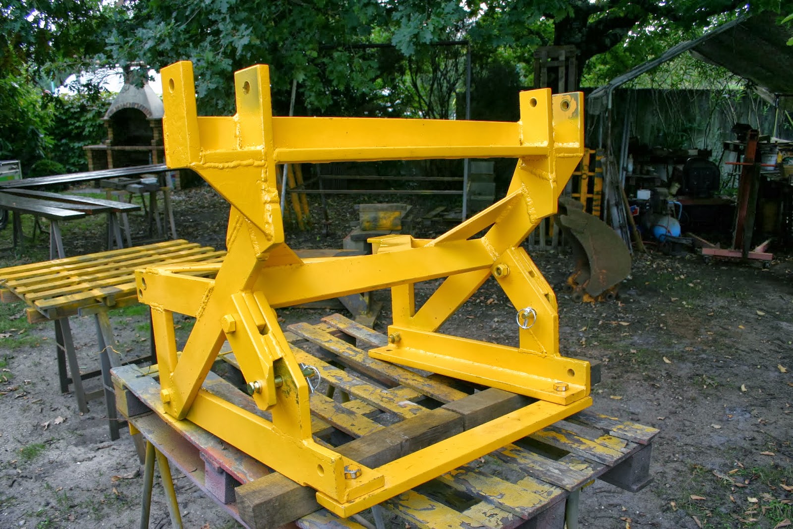 Les tracteurs de Gilbert - Pelle retro MF 220