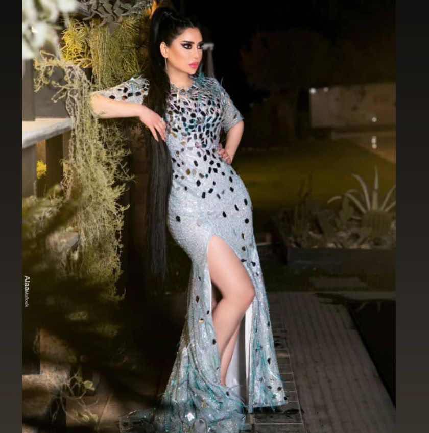 الممثلة رنا الأبيض إطلالة أنيقة وجريئة صور