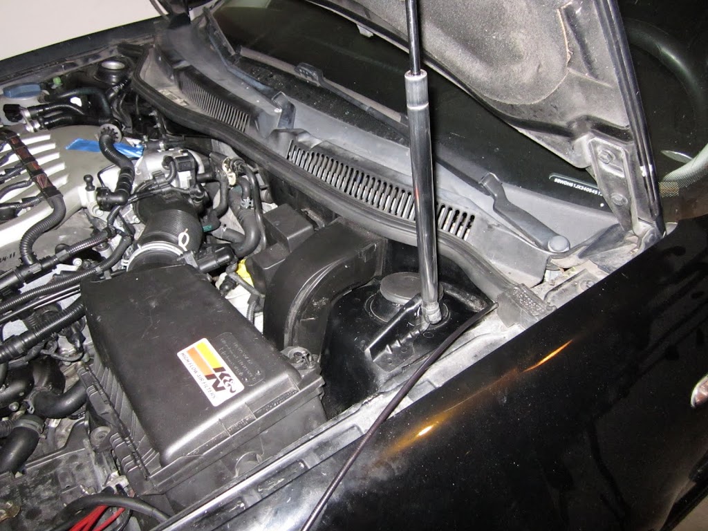 DIY: polished hood/hatch struts(BUDGET) | VW Vortex - Volkswagen Forum